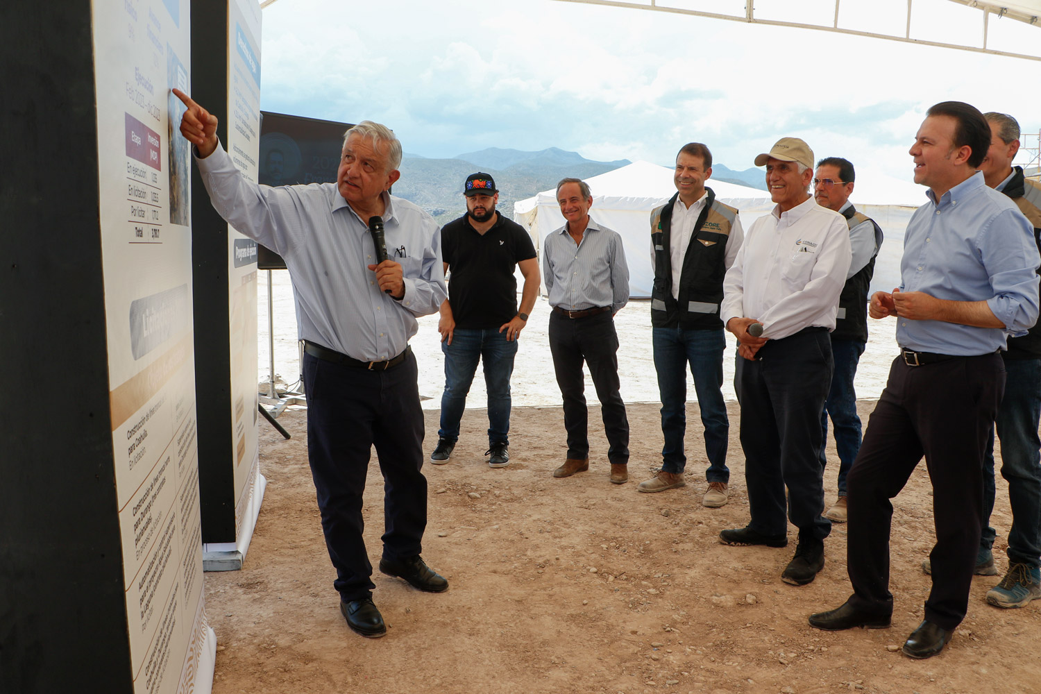 Presidente Supervisa Avance Proyecto Agua Saludable Para La Laguna Se