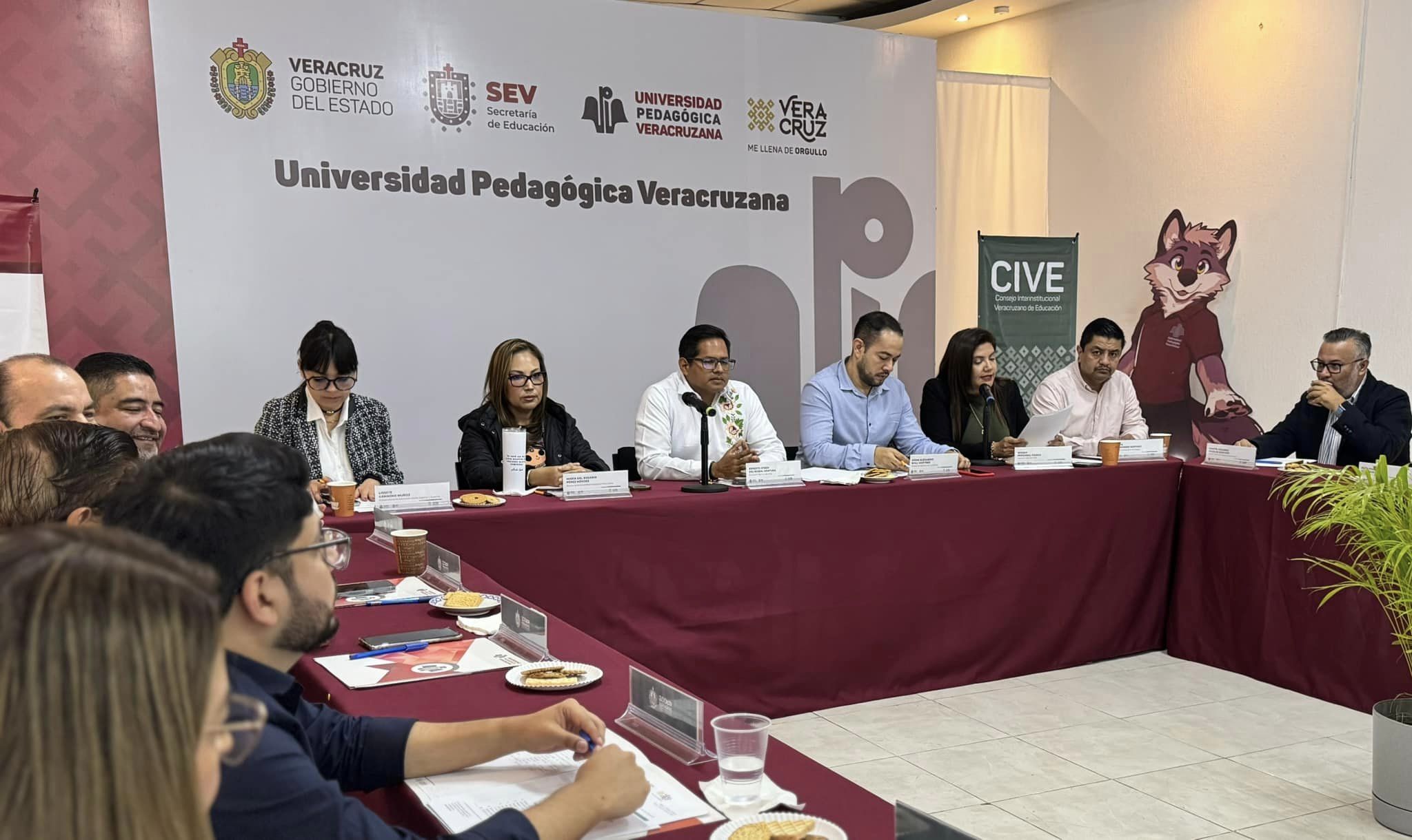 Universidad Pedagogica Veracruzana Logo ACT 8 La Enseñanza Moral En